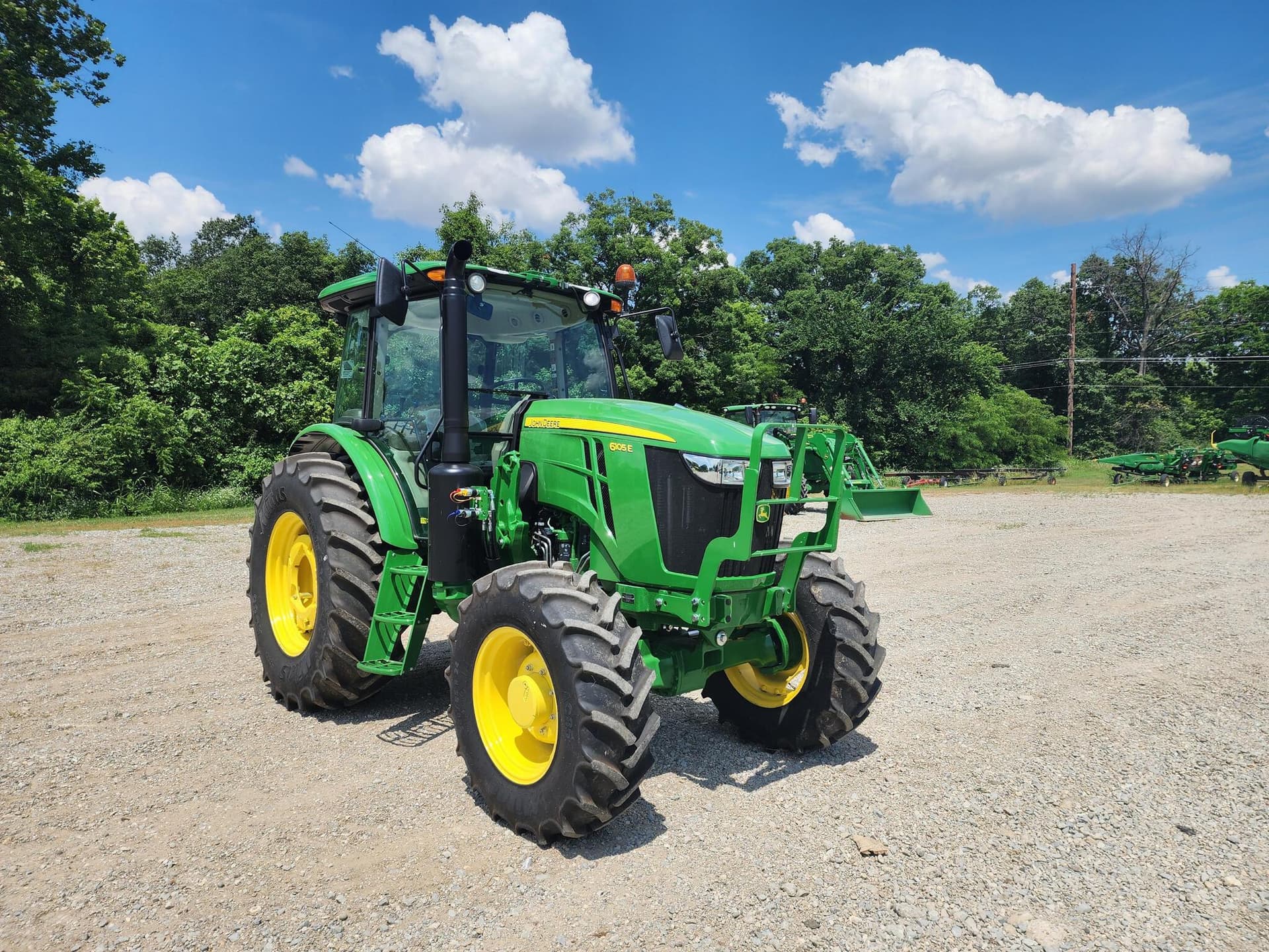 2023 John Deere 6105E - Sydenstricker Nobbe Partners