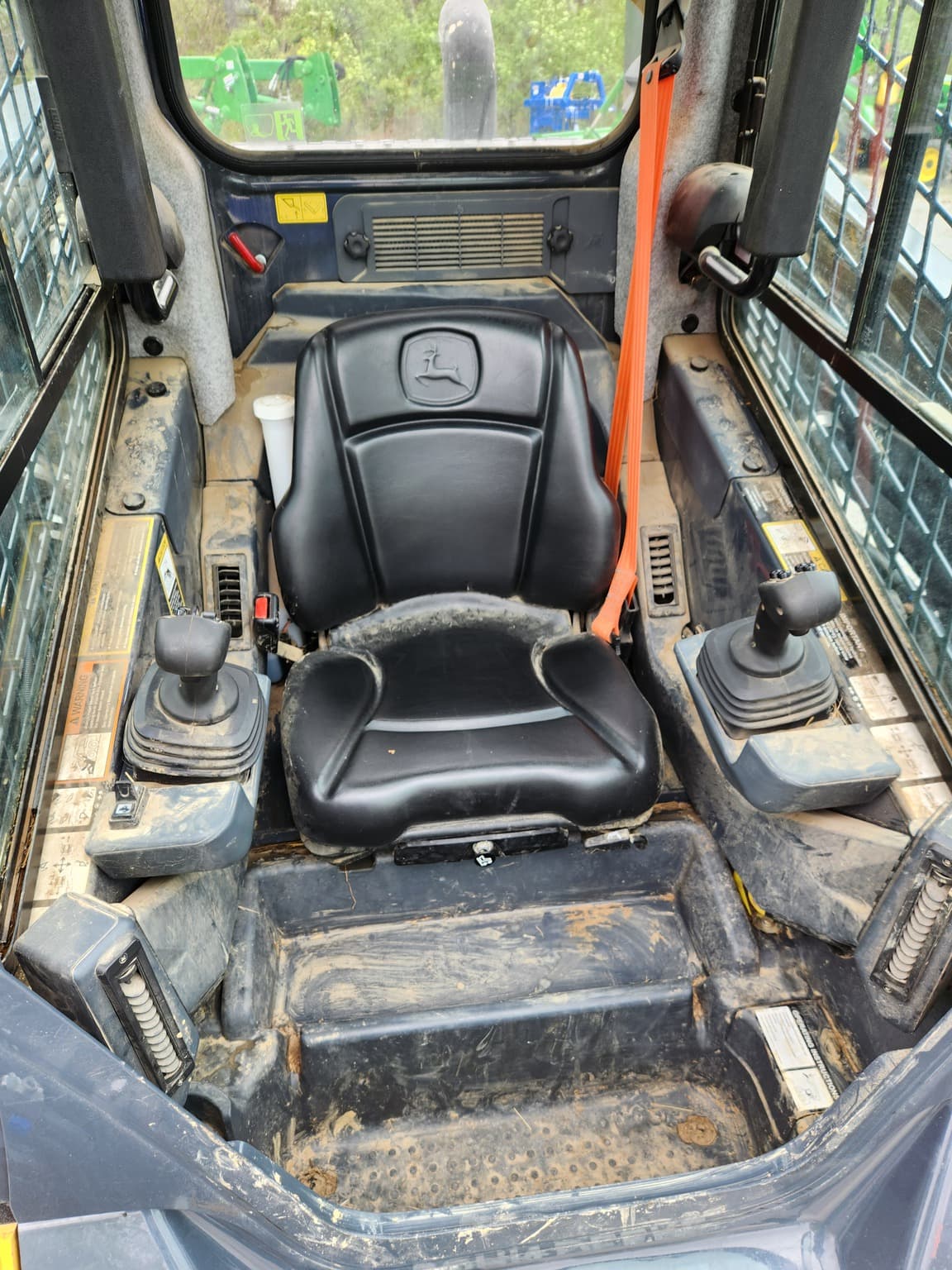 2019 John Deere 331G - Sydenstricker Nobbe Partners