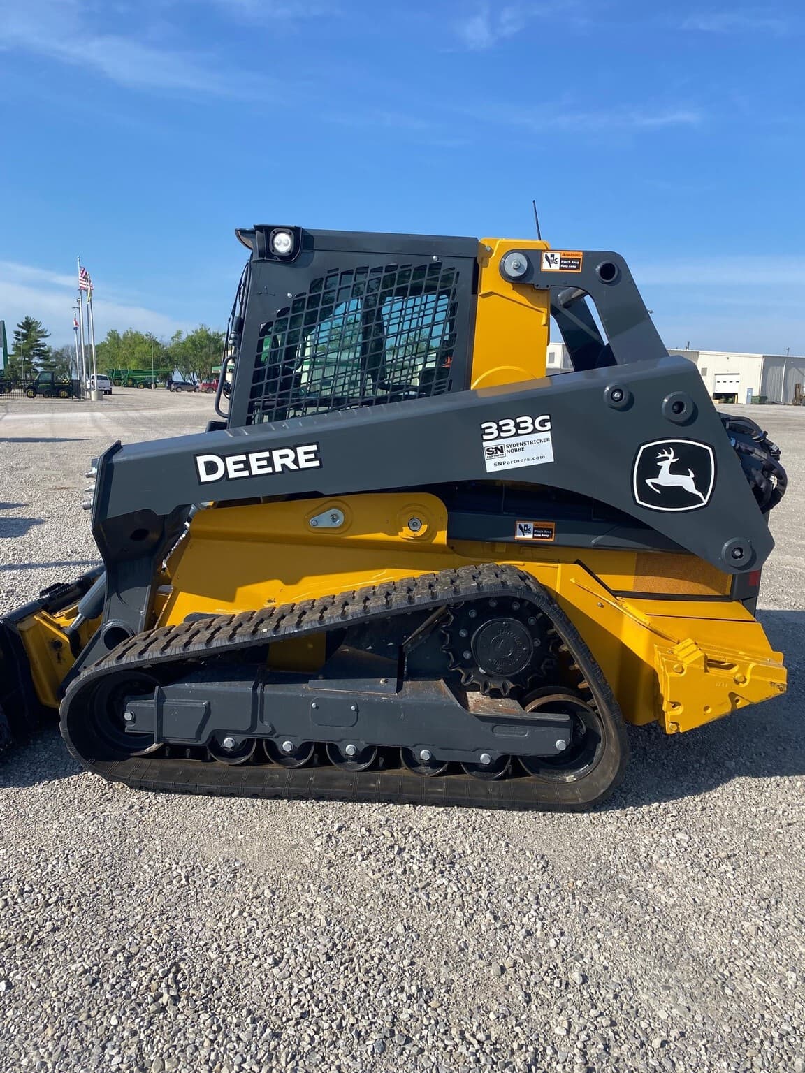 2023 John Deere 333G - Sydenstricker Nobbe Partners
