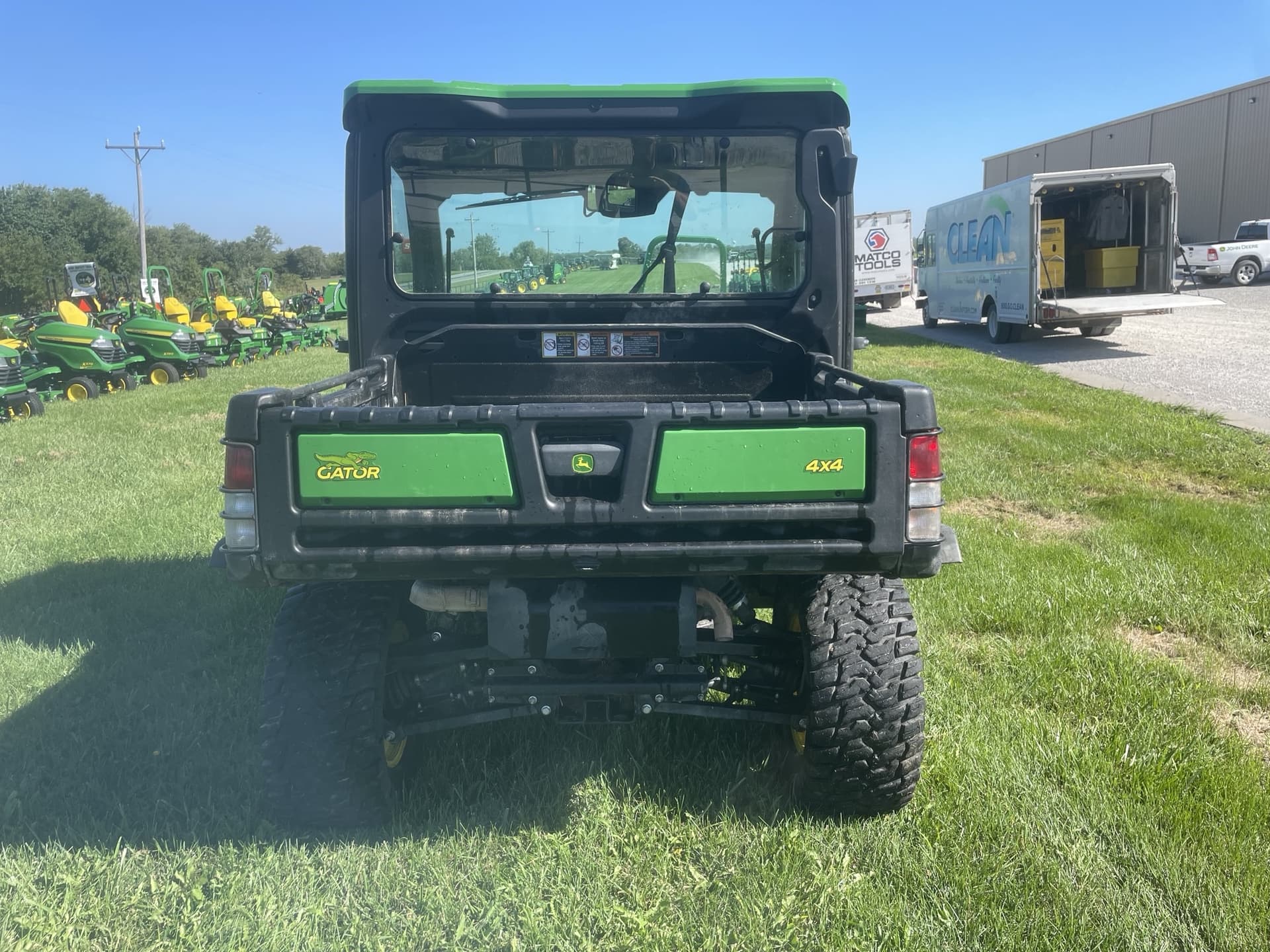 2022 John Deere XUV 835R - Sydenstricker Nobbe Partners