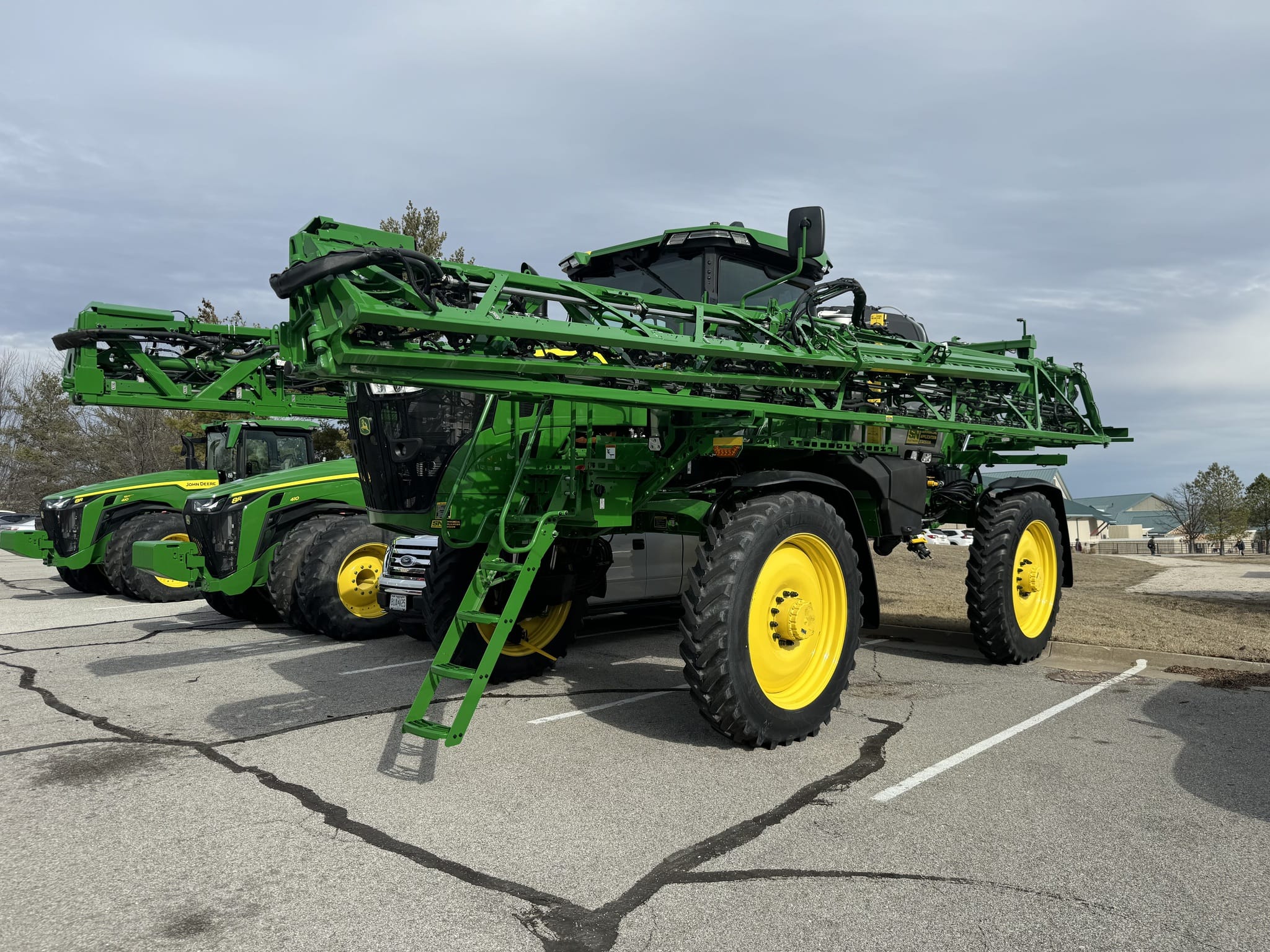 2024 John Deere 412R - Sydenstricker Nobbe Partners